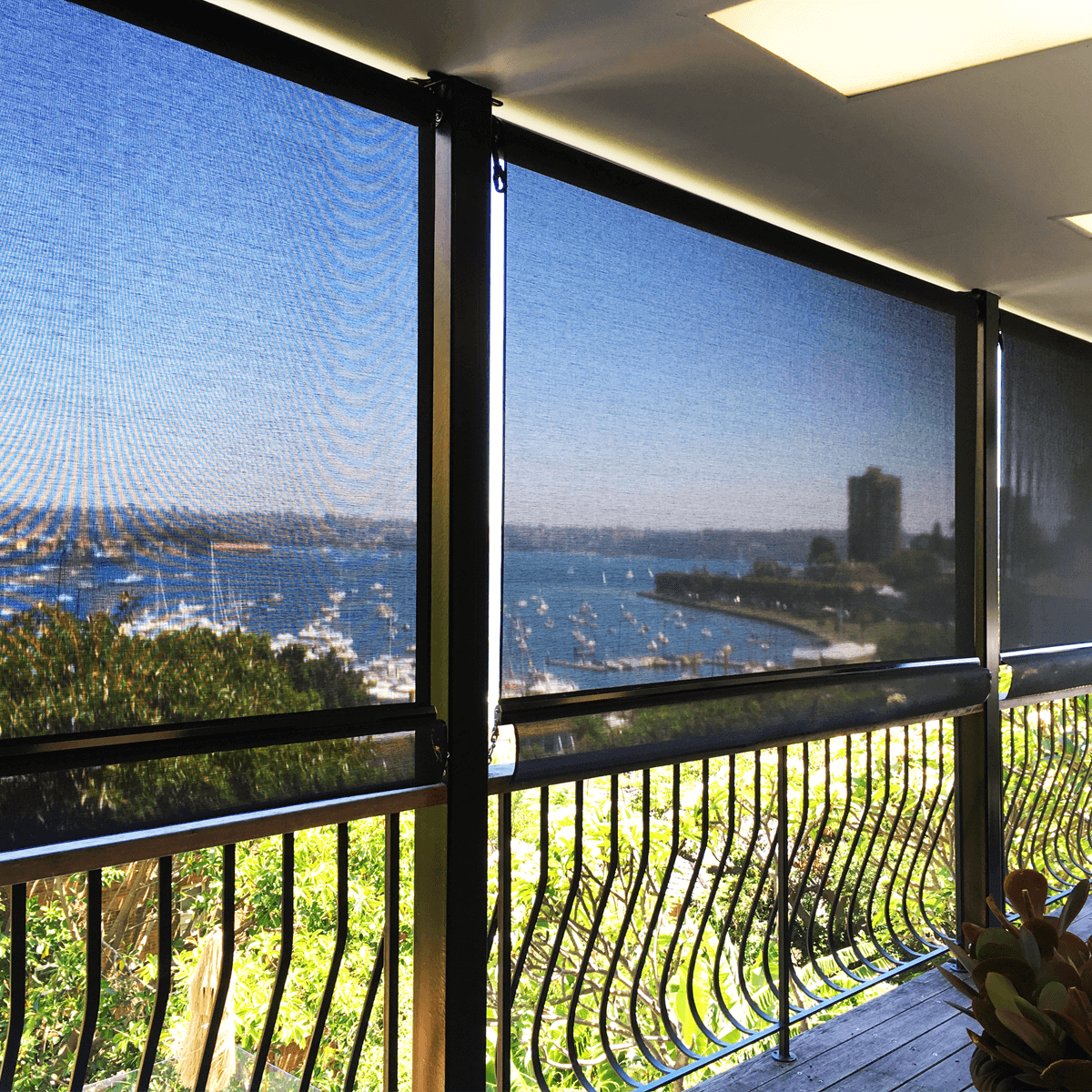 Gearbox Operated Straight Drop (Alfresco Straight Drop) - Dalekit